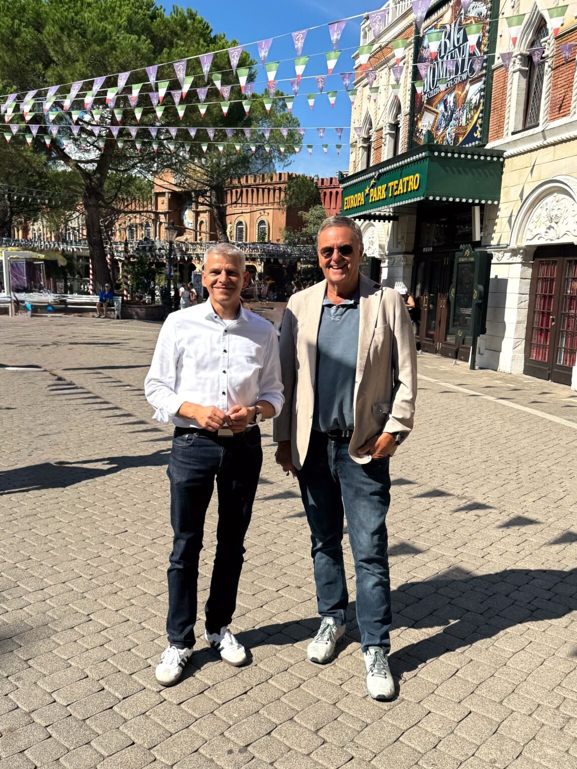 Staatssekretär Dr. Patrick Rapp MdL arbeitet einen Tag lang im Europa ...